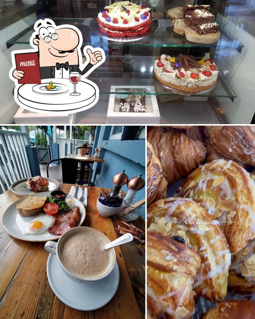 Perry Street Market Cafe, Main street middle house in Cobh - Restaurant ...