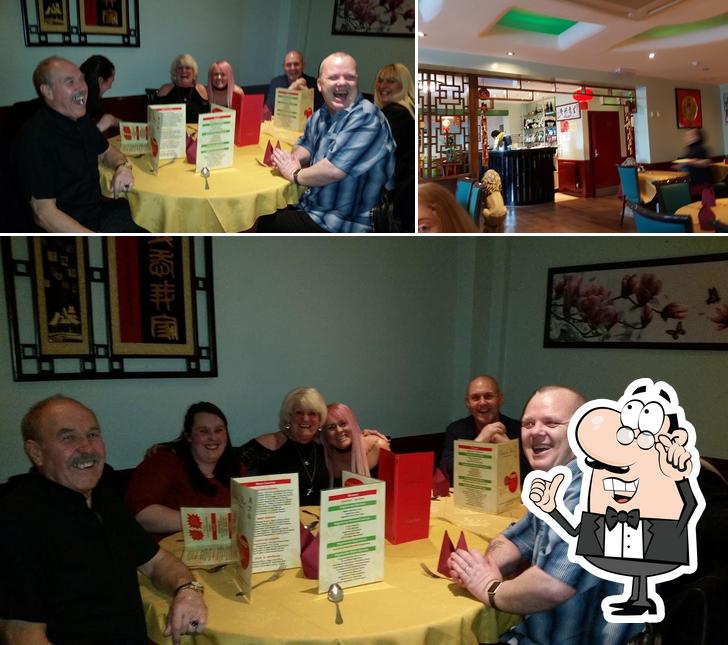 Eastern Red Chinese Restaurant, Mold - Restaurant menu, prices and reviews