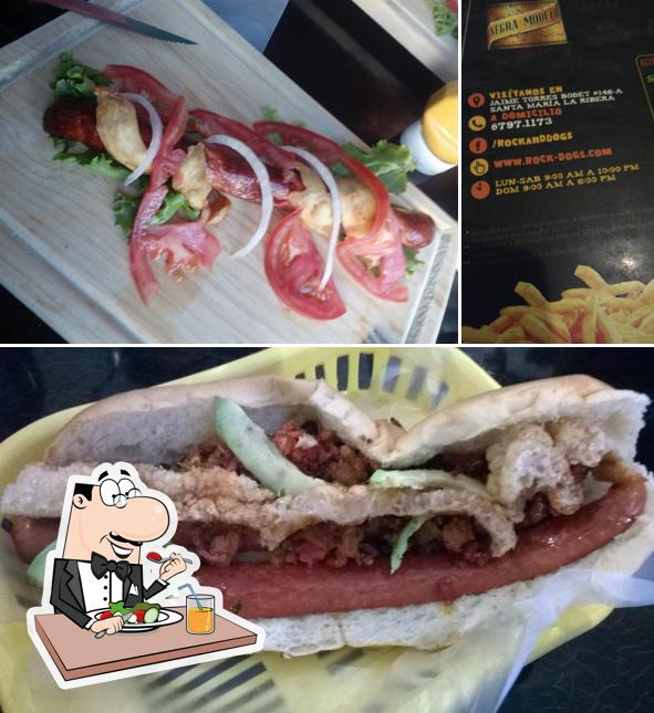 ROCK & DOGS fast food, Mexico City, Jaime Torres Bodet 148 - Restaurant ...