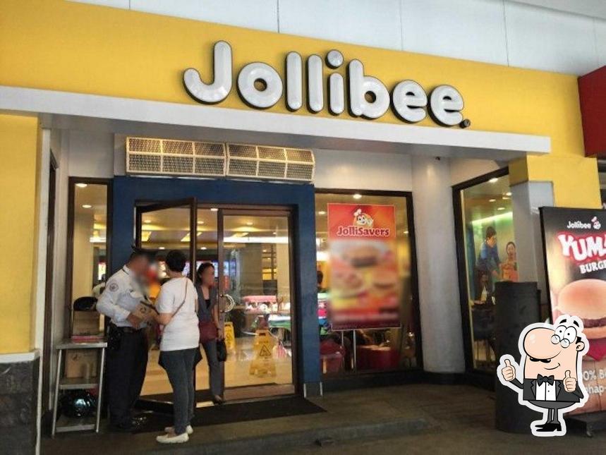 Jollibee restaurant, Manila, Ylaya St. San Nicolas Divisoria ...