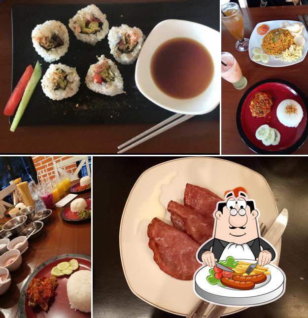 Kuninan Restaurant, Payakumbuh - Restaurant menu and reviews