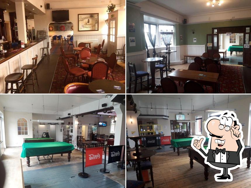The Plough Westcliff Pub Venue Hire westcliff, Southend-on-Sea ...