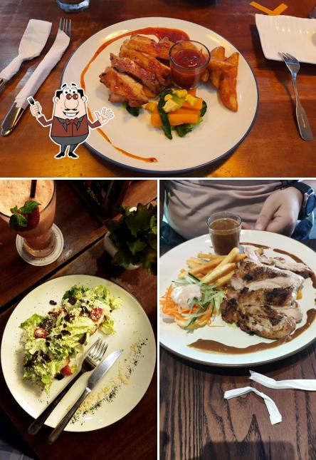 Communal Coffee & Eatery, Surabaya - Restaurant menu, prices and reviews