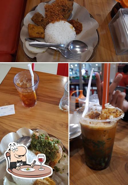 D'Penyetz & D'Cendol M'TOS restaurant, Makassar - Restaurant reviews