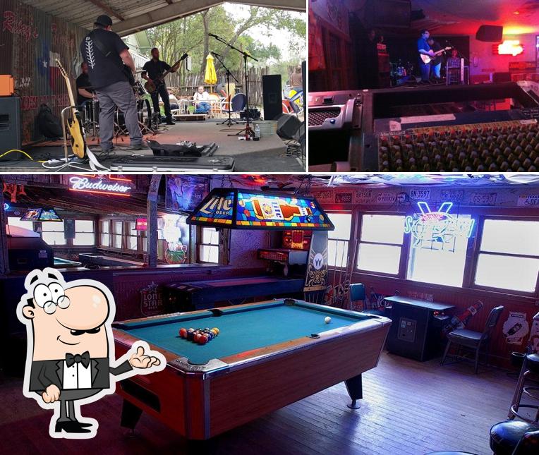 Riley's Tavern, New Braunfels - Restaurant menu, prices and reviews