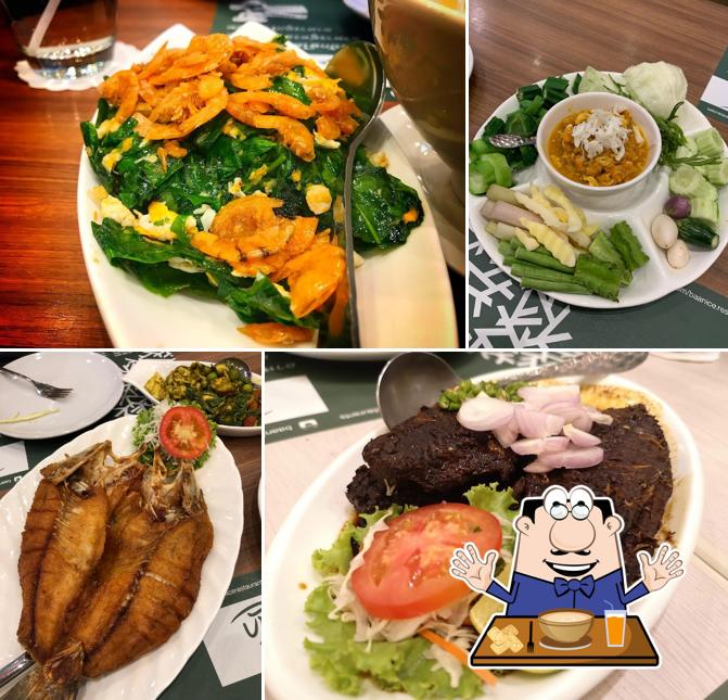 Baan Ice Restaurant @ICONSIAM, Bangkok, PGG6+G68 - Restaurant reviews