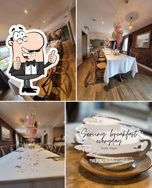 The Cricklewood in Bothwell - Restaurant reviews