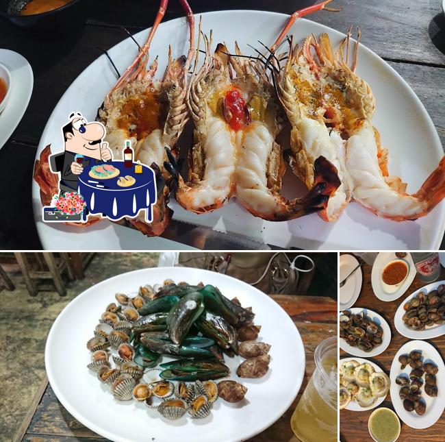 Staneemeehoi restaurant, Bangkok, 11 Prasert-Manukitch Rd - Restaurant ...