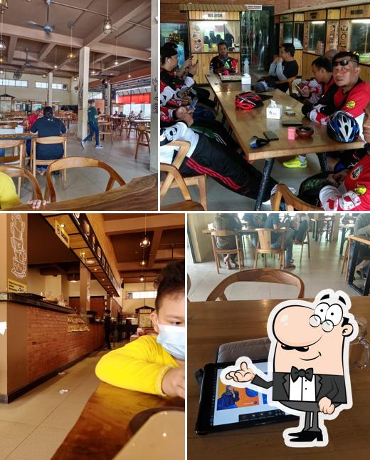 Lakopi Cafe and Resto Tiban, Batam - Restaurant reviews