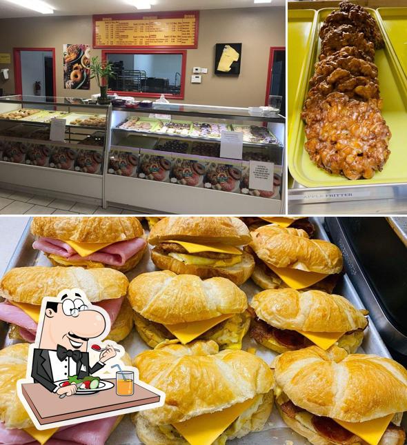 Dee Dee Donuts of Riverside in Riverside - Restaurant menu and reviews