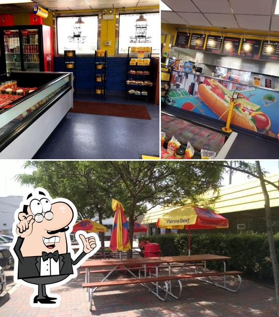Vienna Beef Factory Store, Chicago - Restaurant menu, prices and reviews