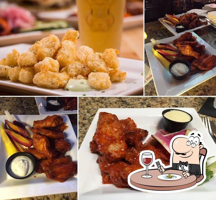The Rabbit Hole in Chicago - Restaurant menu and reviews