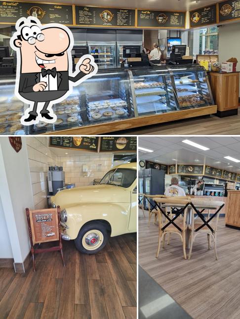 Heatherbrae's Pies Ourimbah, Ourimbah - Restaurant menu, prices and reviews
