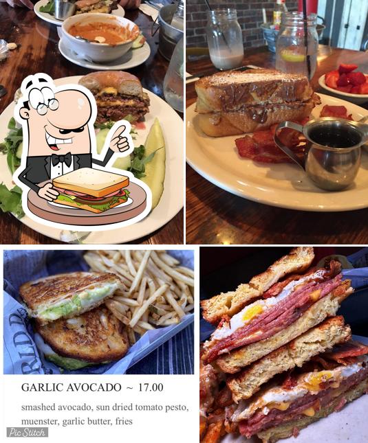 The Committed Pig, Manasquan - Restaurant menu, prices and reviews