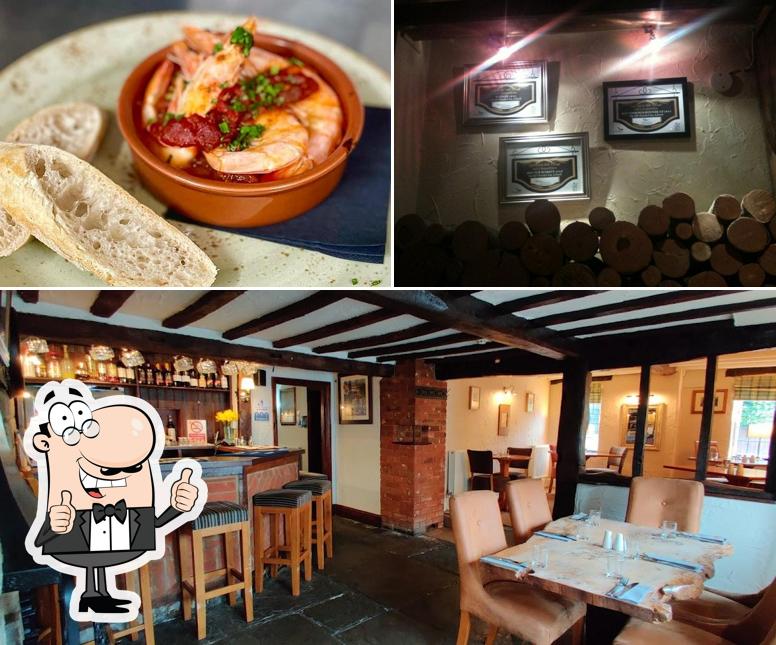 The Old Thatched Inn in Adstock - Restaurant menu and reviews