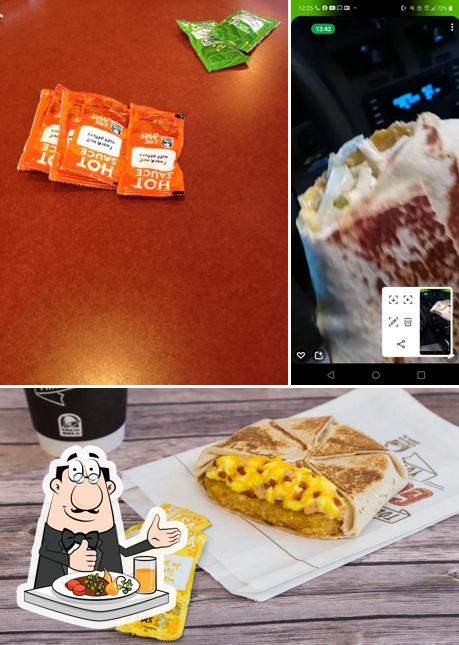 Taco Bell, 1850 Memorial Ln in Wood River - Restaurant menu and reviews
