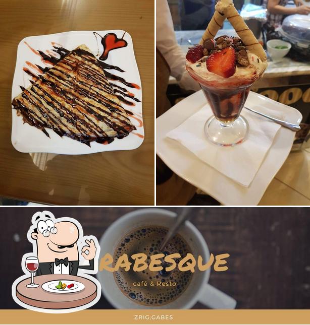 Café Arabesque cafe, Gabes, V463+RG3 - Restaurant reviews