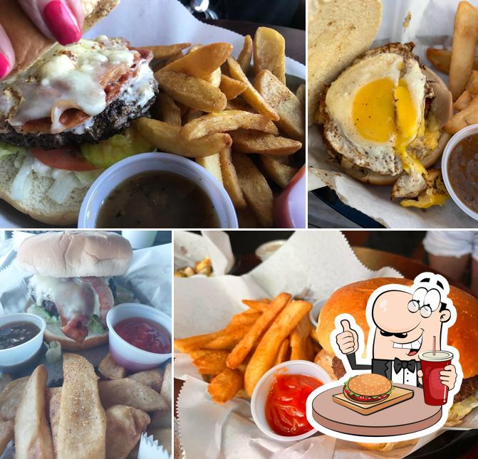 Enoch's Irish Pub and Grill, Monroe - Restaurant menu, prices and reviews