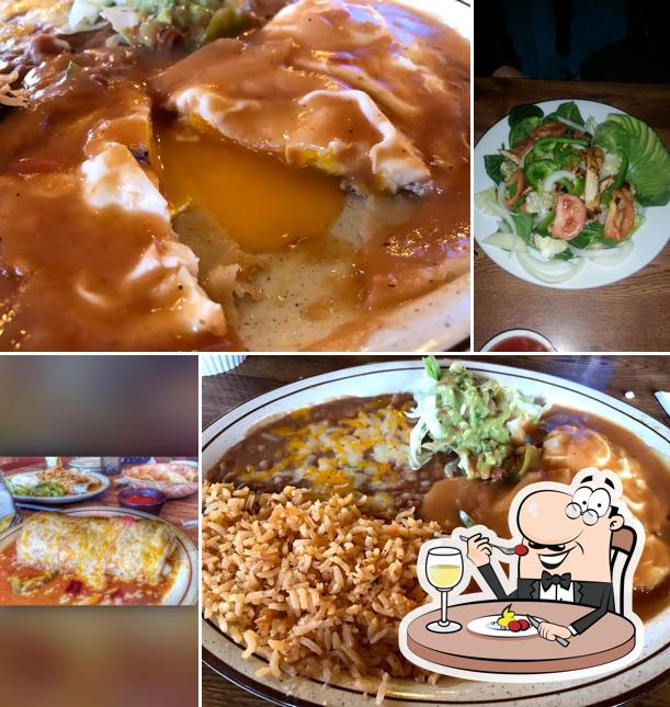 Casa de Lago, Oak View - Restaurant menu, prices and reviews