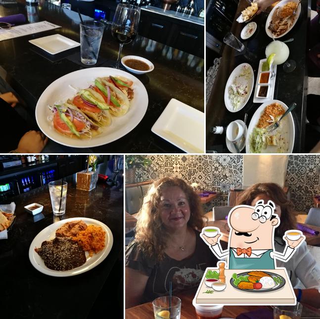 El Mirasol, San Antonio - Restaurant menu, prices and reviews