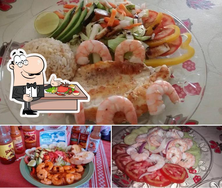 Mariscos estilo sinaloa, Puerto Vallarta