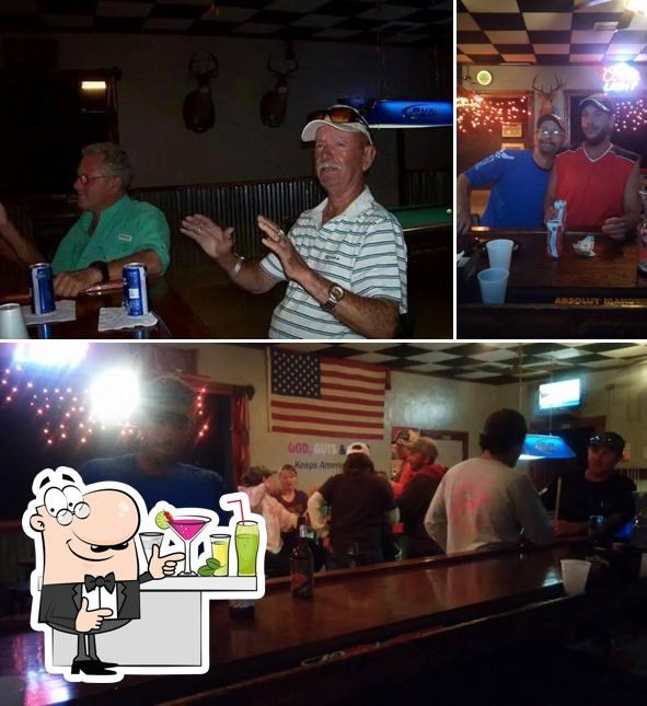 Bucks & Ducks Sport in Hackberry - Restaurant reviews