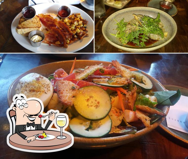 The Henry in Phoenix - Restaurant reviews