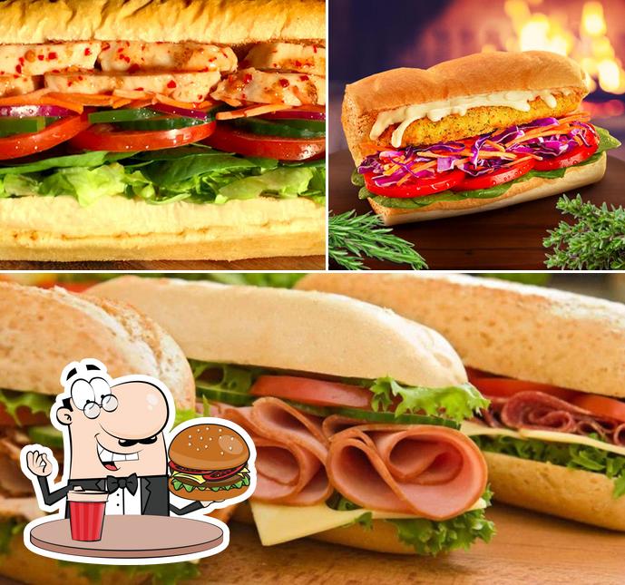 Subway, shop 4a/82 Condamine St in Stretton - Restaurant menu and reviews