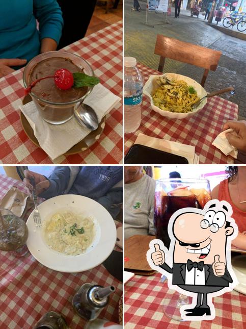 Don Mario pizzeria, Playa del Carmen, Av. 10 Calle 8 Esquina ...