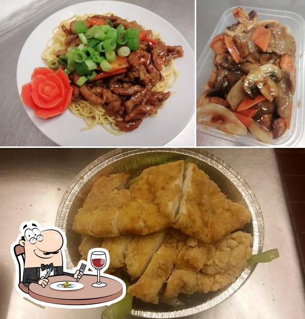 Golden Chippy, Oldham - Restaurant menu, prices and reviews