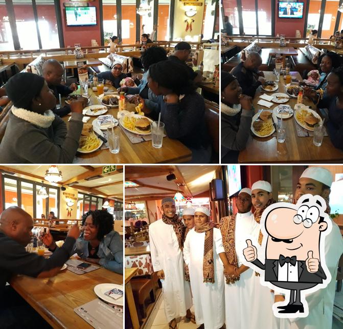Golden Feather Spur Halaal, Cape Town - Restaurant menu, prices and reviews