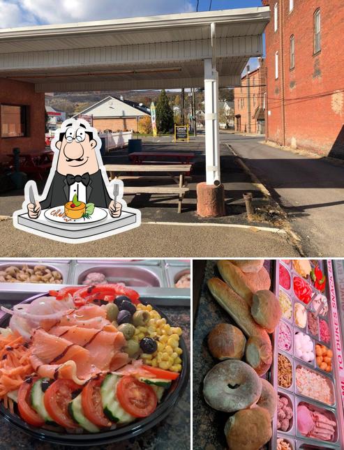 Duke's Snack Bar in Plymouth - Restaurant menu and reviews