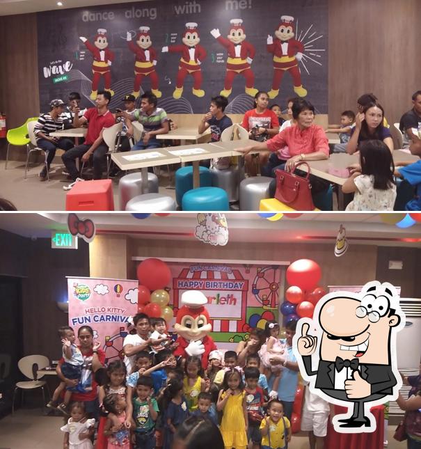 Jollibee, Iloilo City - Restaurant menu, prices and reviews