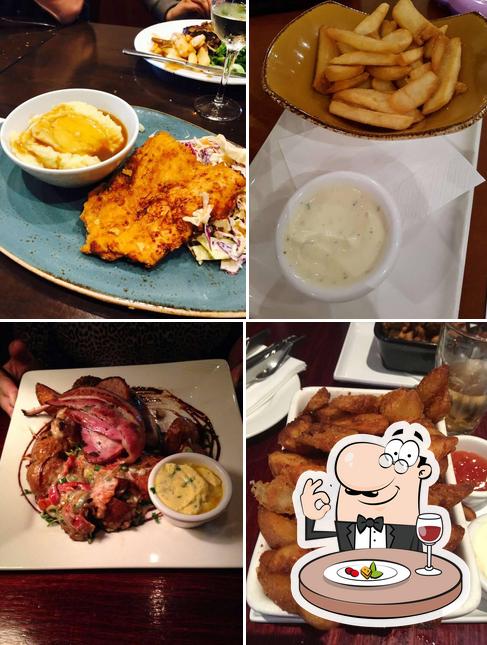 Steam Packet Hotel in Williamstown - Restaurant menu and reviews