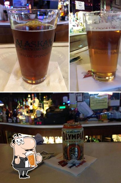 Mecca Bar, Fairbanks - Restaurant menu, prices and reviews