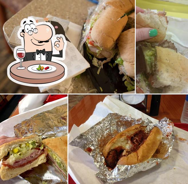 Restaurante The Whole Darn Thing Sub Shop, Meadville - Carta del ...
