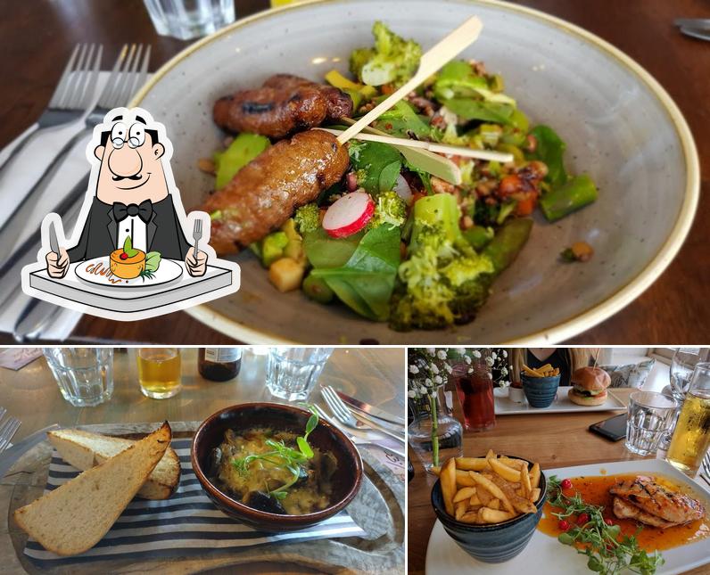 Coombe Cellars Newton Abbot, Newton Abbot - Restaurant menu, prices and ...