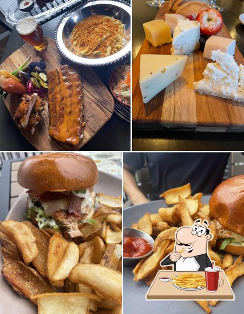 Cheever Tavern, Norwell - Restaurant menu, prices and reviews