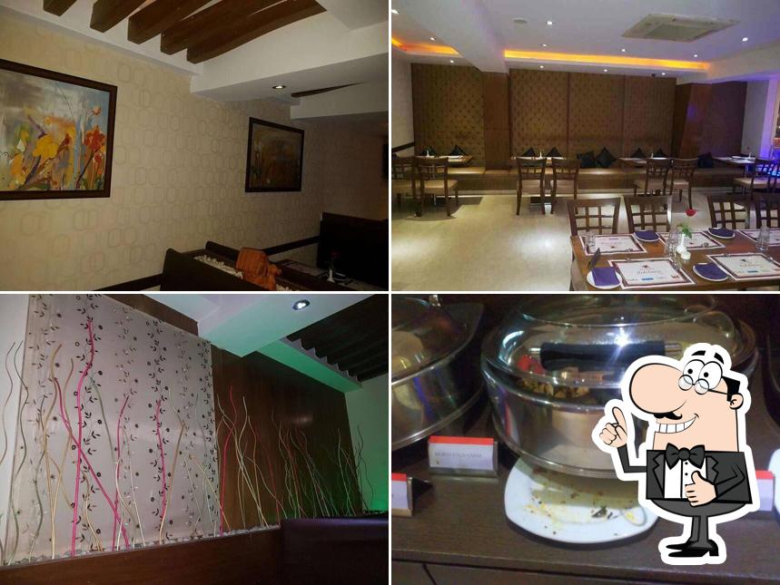 flavours, Hyderabad - Restaurant menu, prices and reviews