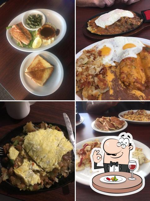 Louis' Cafe in Golden - Restaurant menu and reviews