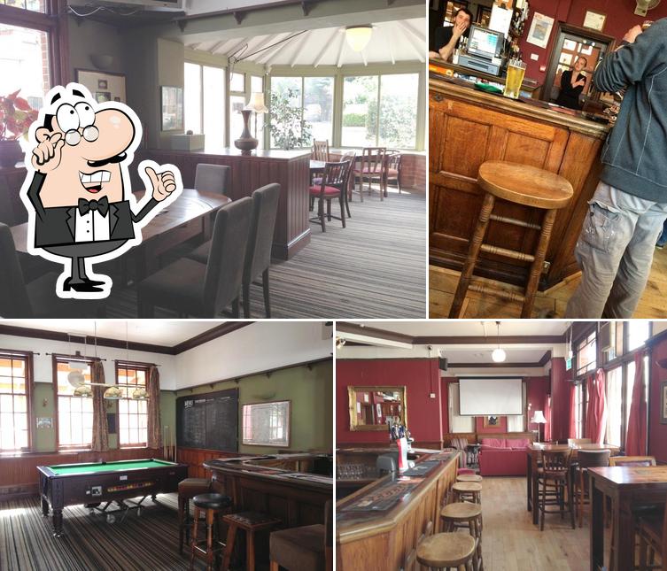 The Castle, Isleworth, Richmond - Restaurant menu, prices and reviews