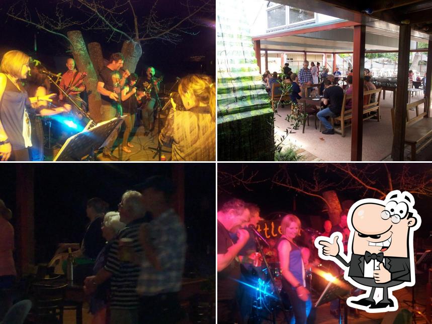 Crowe's Wine Bar, Gundaroo - Restaurant menu, prices and reviews