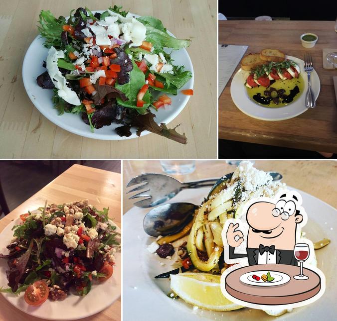 Blue Line Pizza in Daly City - Restaurant menu and reviews