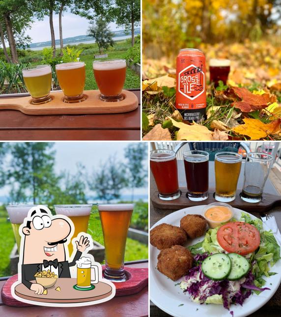 Top 5 restaurants with grilled sandwiches in Sainte-Anne-de-Beaupré ...