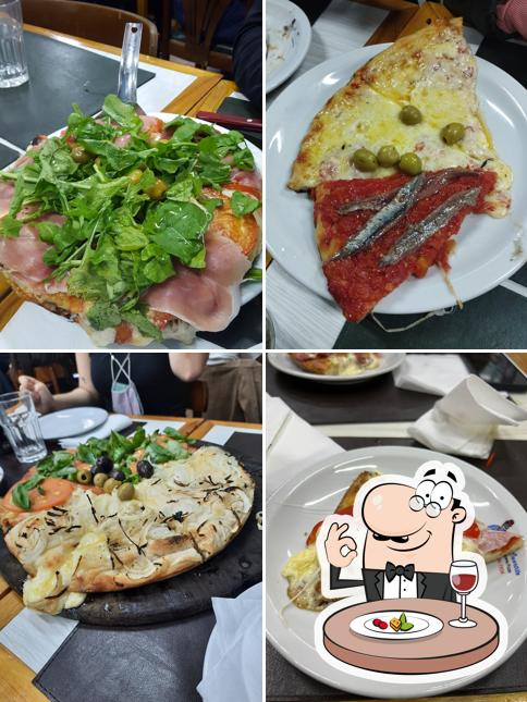 Pizzería El Cuartito, Buenos Aires, Talcahuano 937 - Opiniones del ...