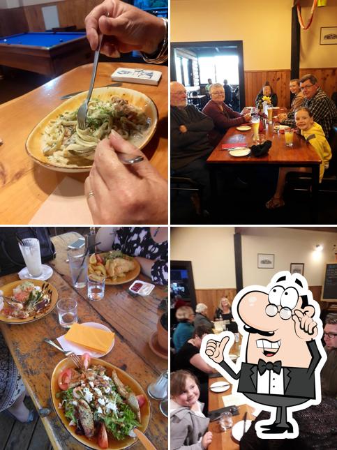 Colonel Malone's Restaurant & Bar in Stratford - Restaurant menu and ...