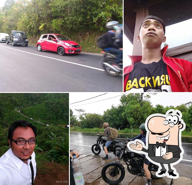 Roadside Cafe, Indonesia, Q4FX+6F3 - Restaurant reviews