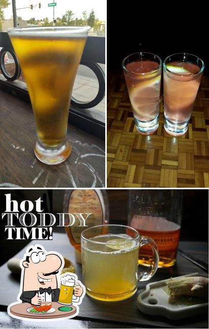 Yeti Bar in Seattle - Restaurant menu and reviews