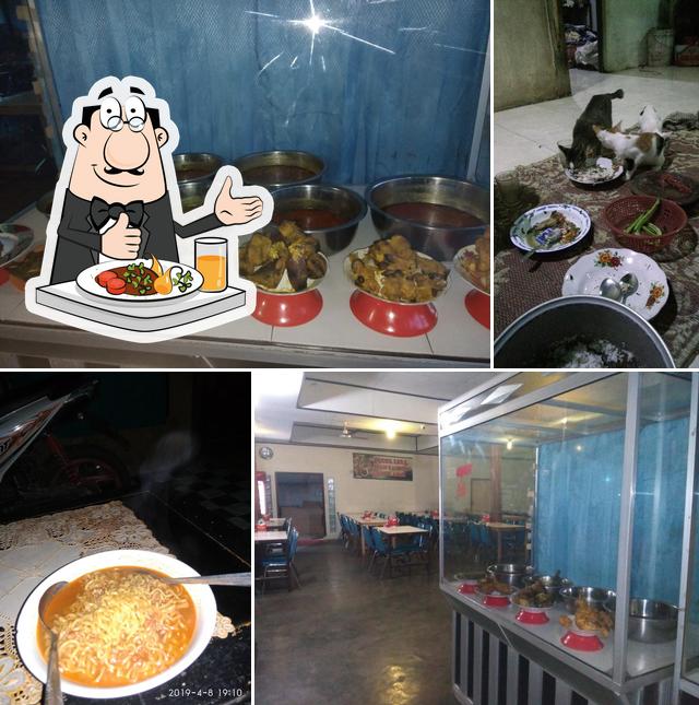 Rumah Makan Kopita Jaya restaurant, Индонезия, 7JGC+PMG - Restaurant ...
