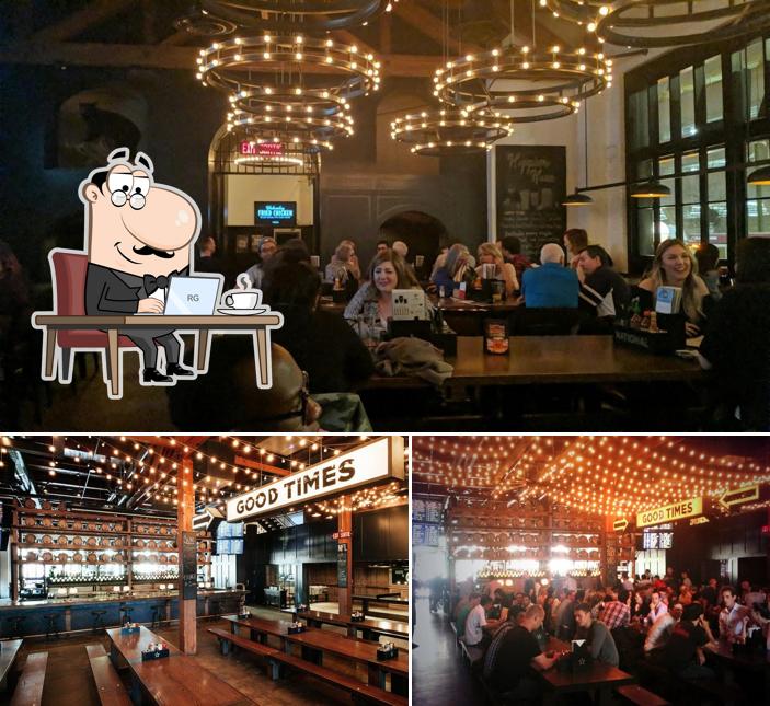 National on 10th, Calgary - Restaurant menu, prices and reviews